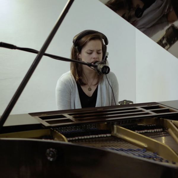 Sophie Penman - Take me | Amazing Radio USA