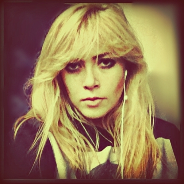 Anna Sweeney | Amazing Radio