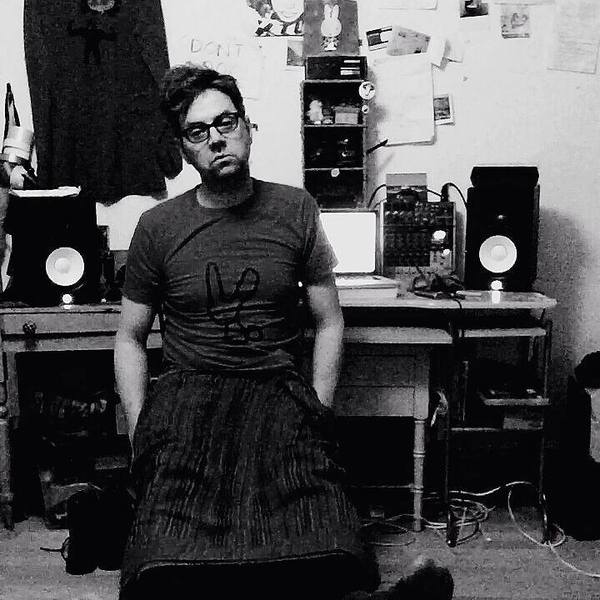 Apple Rabbits | Amazing Radio