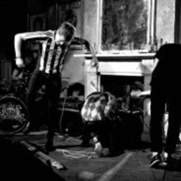 The Castells. | Amazing Radio