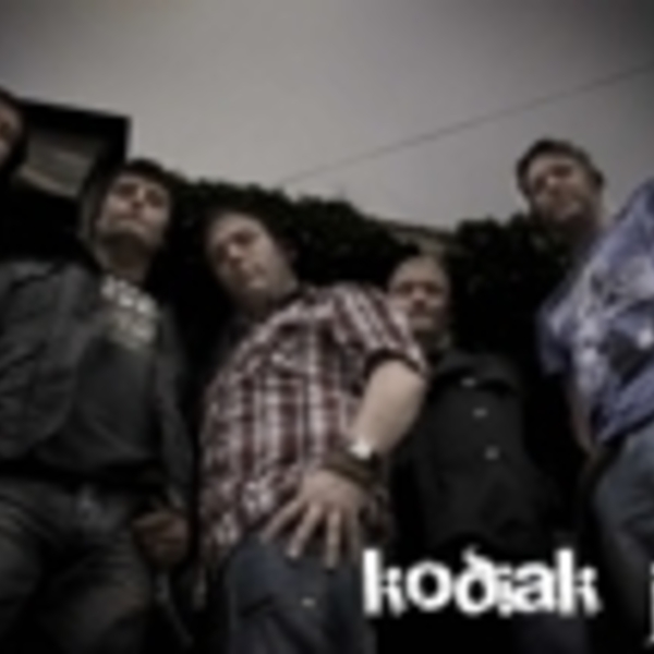 Kodiak Jack - Reasons (acoustic) - Live at The Cellars 24/5/09 | Amazing Radio