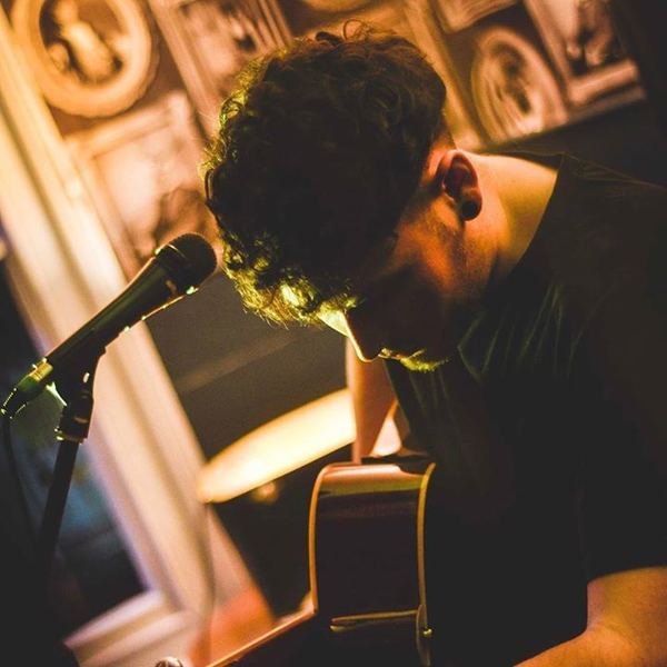 Dominic Benjamin | Amazing Radio