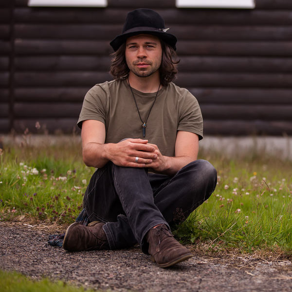 Dan Chapman | Amazing Radio