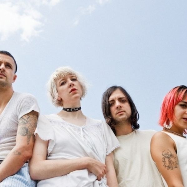 Dilly Dally | Amazing Radio USA