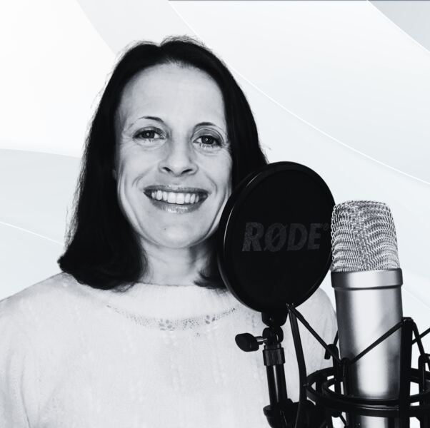 Annette Davies | Amazing Radio